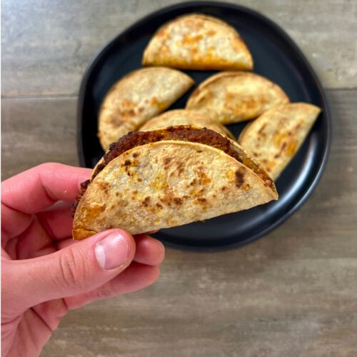 Chili Beef and Cheese Mini Tacos - THE MEAL PREP MANUAL